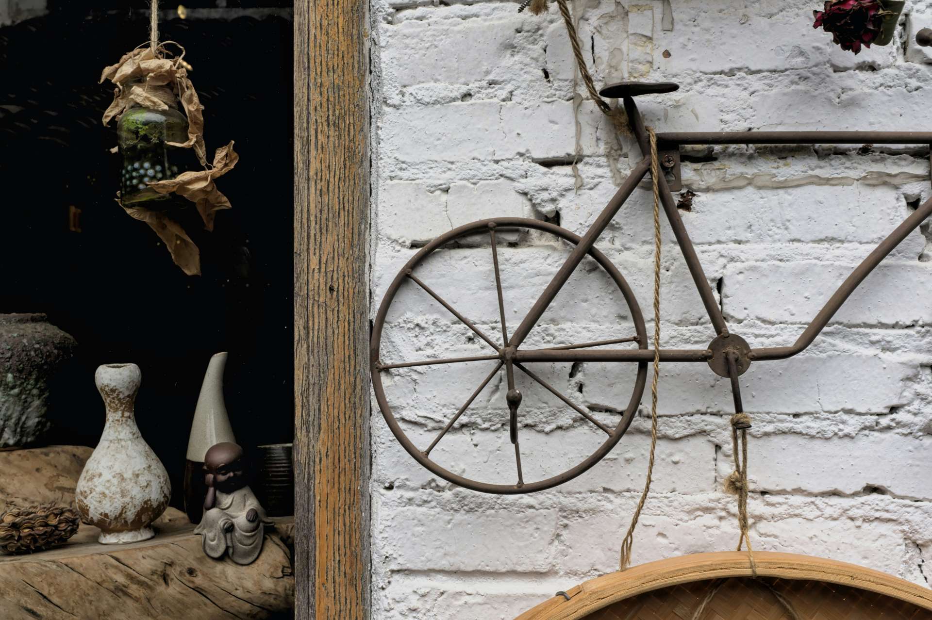 Modern Metal Accents: Incorporating Fabrication Trends