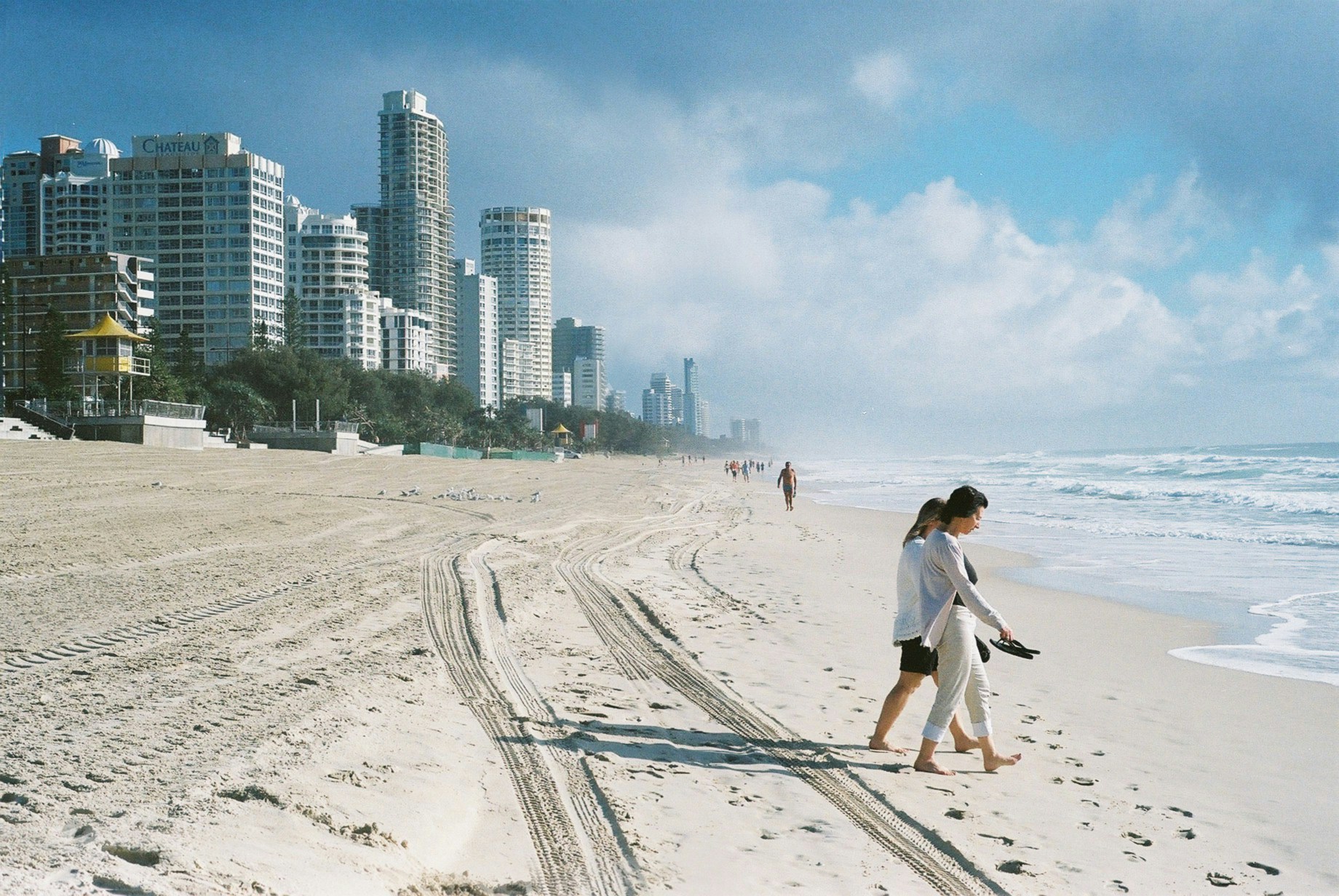 Broadbeach’s Hidden Gems for A Couple Seaside Getaway
